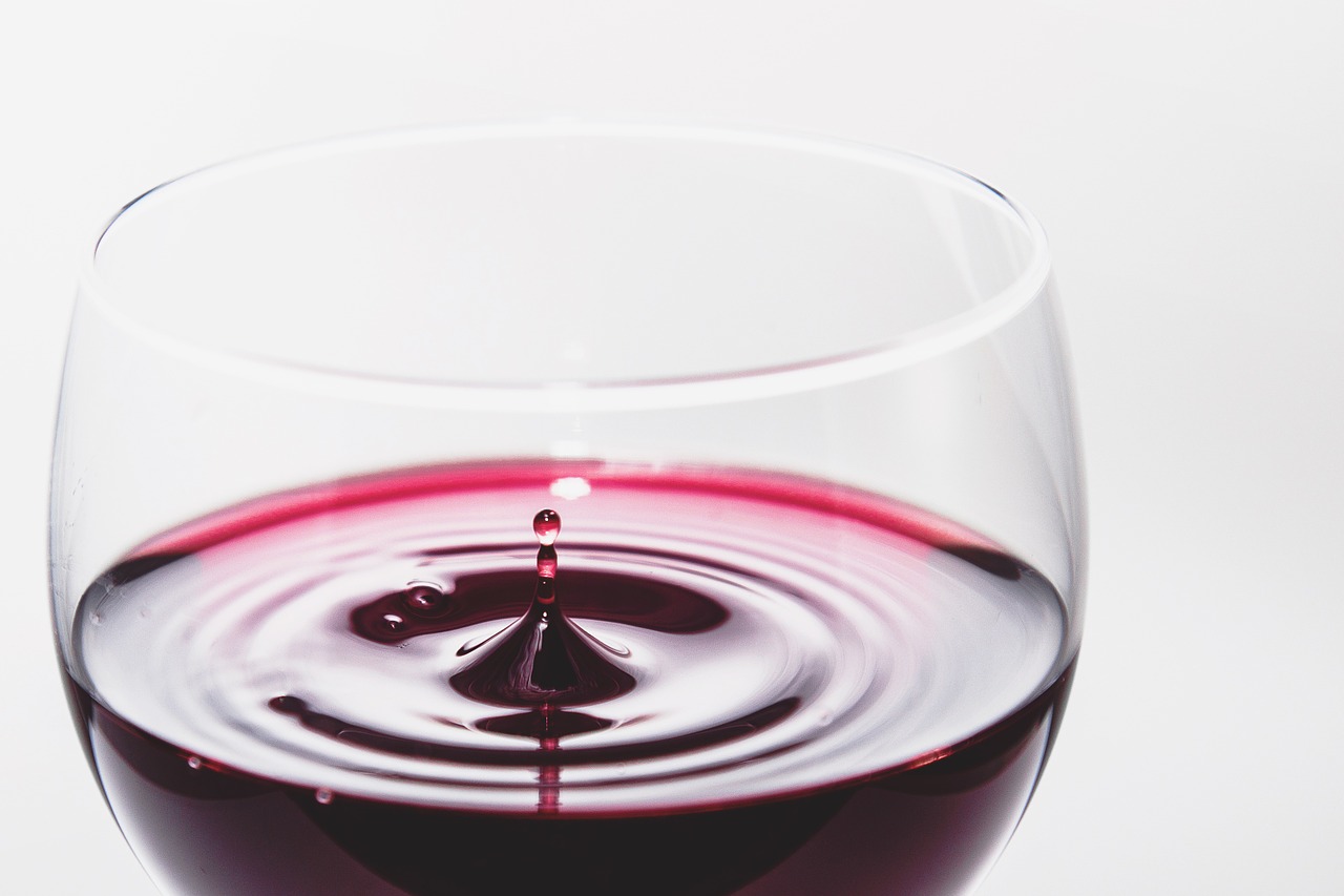 Pourquoi faut-il accompagner une viande avec un vin rouge ? – Vendanger